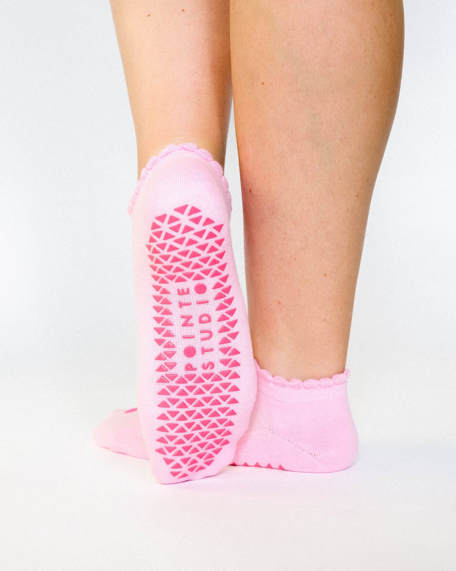 Love Full Foot Grip Sock – Pointe Studio