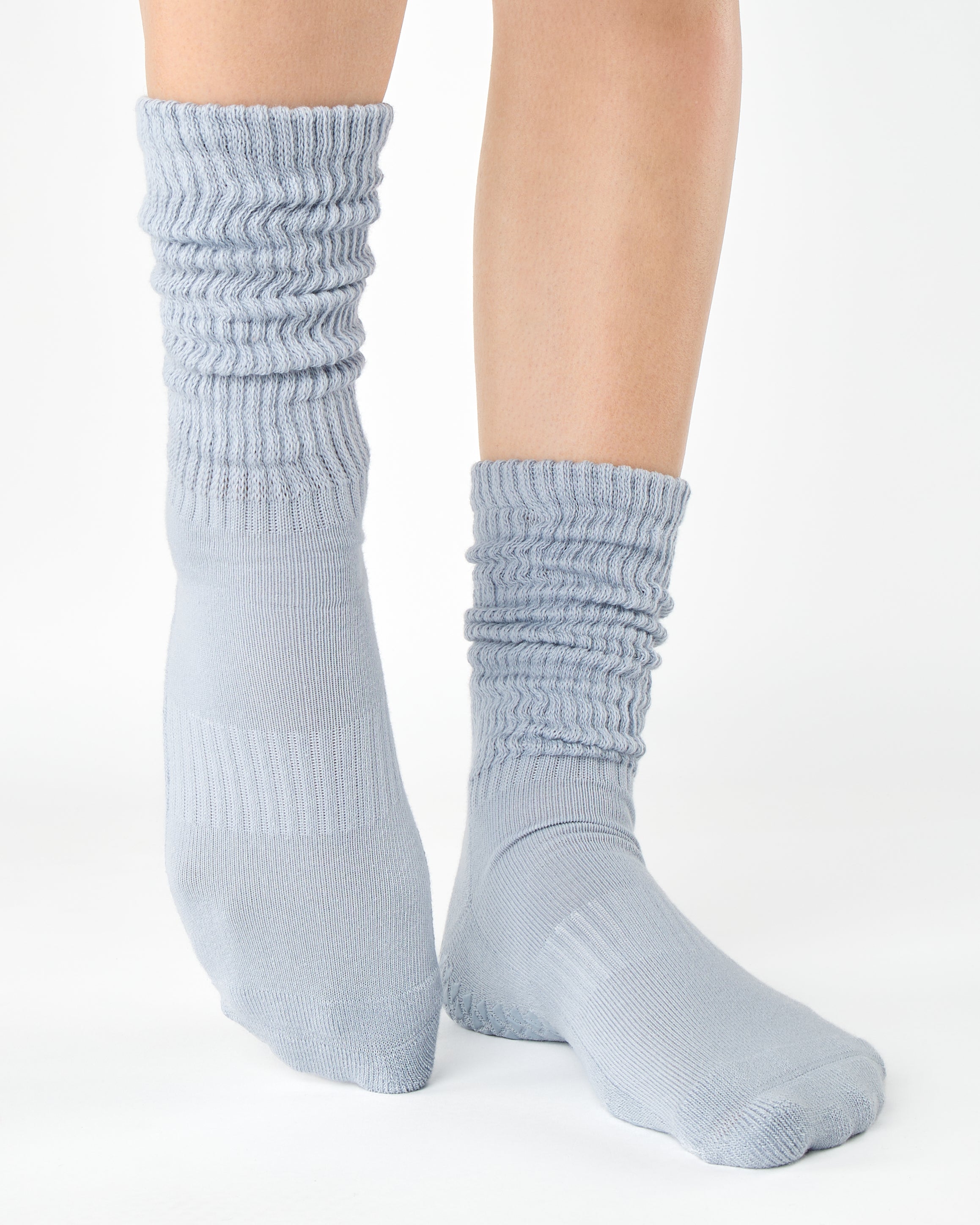 Slouch Crew Grip Sock – Pointe Studio